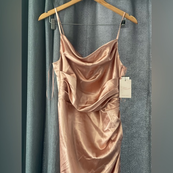 Birdy Grey | Dresses | Birdy Grey Lydia Dress Shiny Satin Rose Gold ...